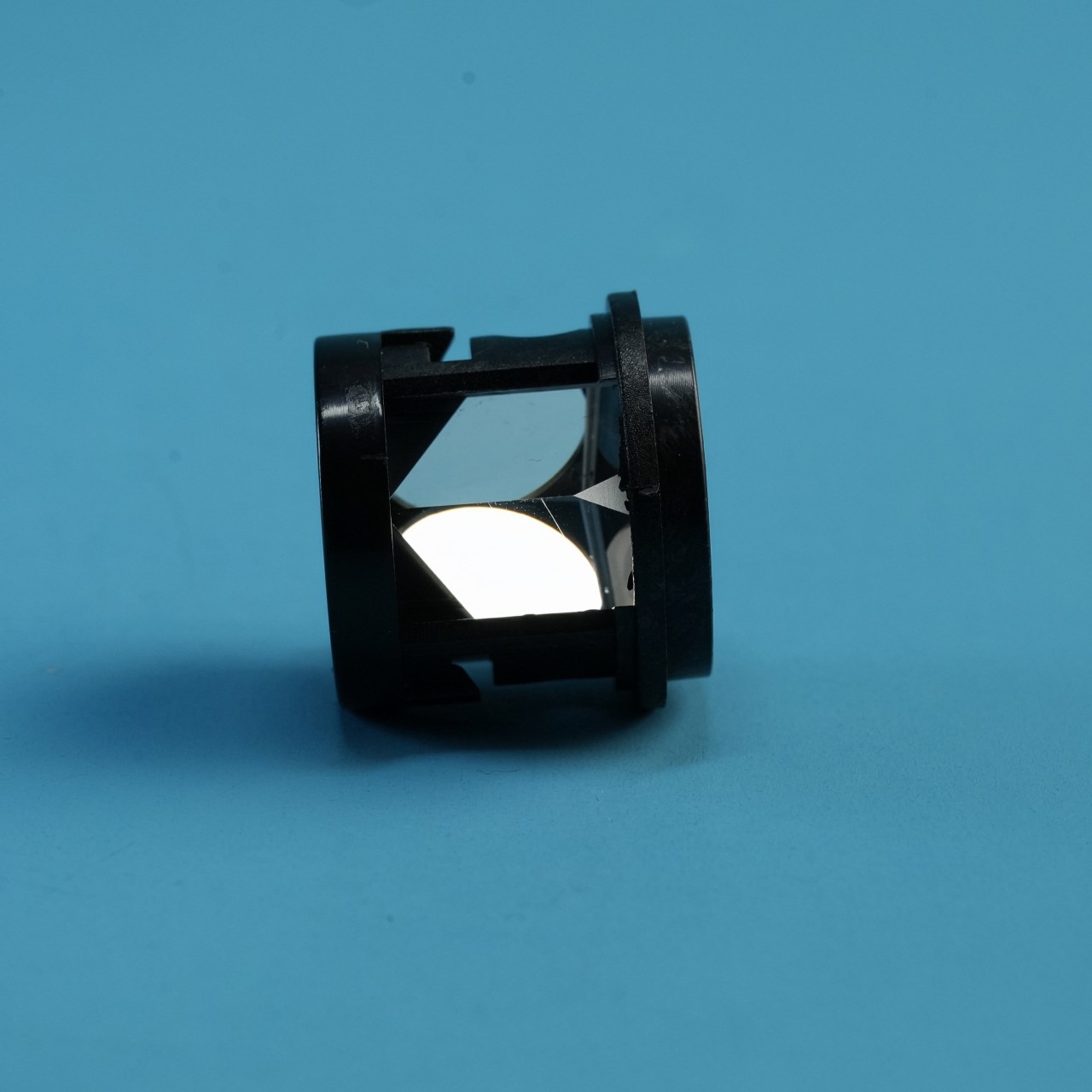 Optical Prisms | Beam Steering & Imaging | BO-GLASS